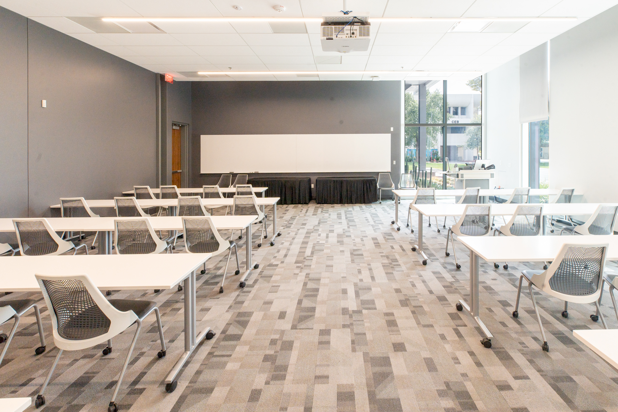 AEB 150 | Classrooms | UNLV Information Technology